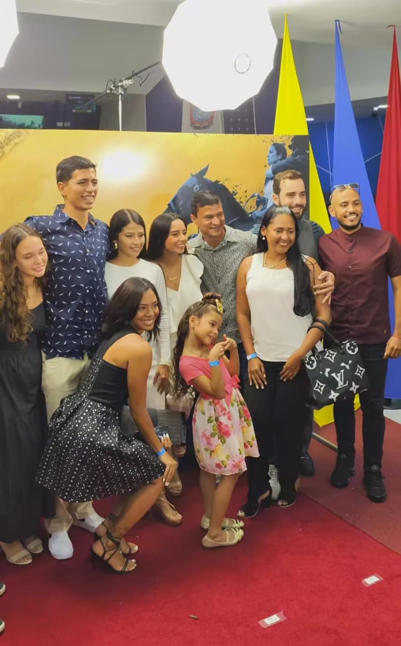 Se realizó el Pre-estreno del largometraje venezolano “Un Mar de Libertad” · Bolipuertos S.A.